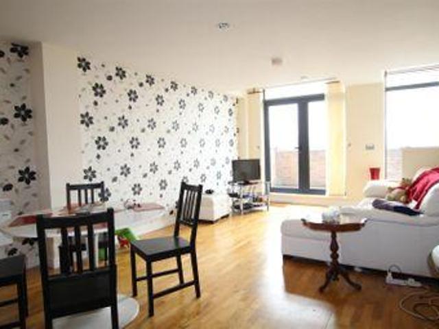 2 Bedrooms for sale in Staten Court, Tradewind Square, Liverpool L1