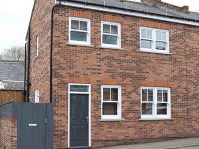 2 Bedrooms for sale in Station Road, Radlett WD7