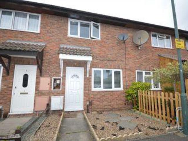 2 Bedrooms for sale in Surlingham Close, London SE28