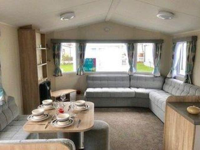 2 Bedrooms for sale in Towyn LL18