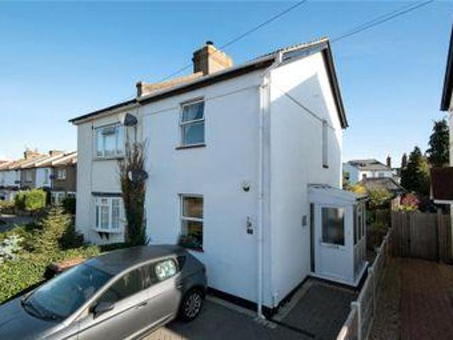 2 Bedrooms for sale in Wellington Road, Bromley BR2