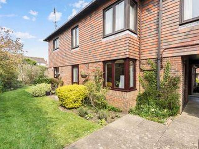 2 Bedrooms for sale in White Horse Court, Storrington RH20