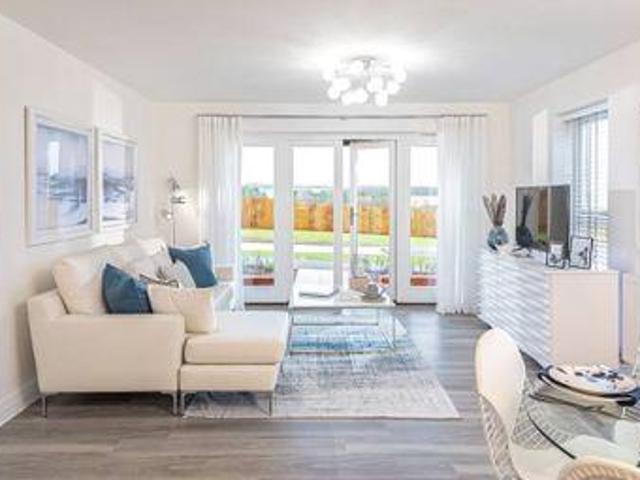 2 Bedrooms for sale in ´´Whitegrove House Apartments Plot 5´´ at Sandy Lane, Bracknell RG12