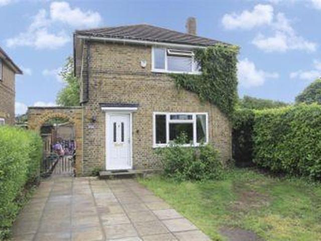 2 Bedrooms for sale in Whitethorn Avenue, West Drayton UB7