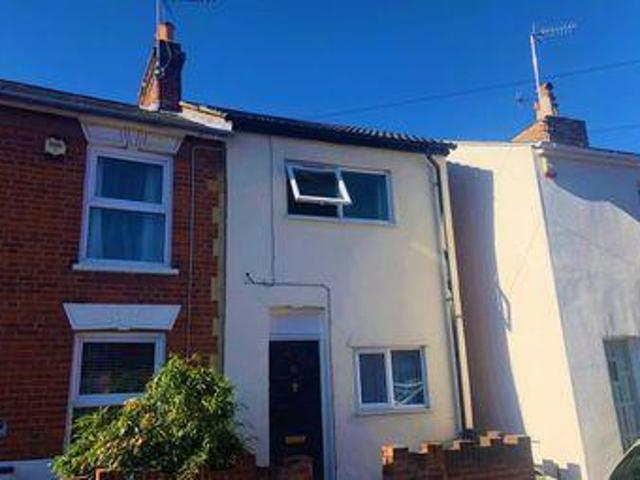 2 Bedrooms for sale in Winnock Road, Colchester CO1