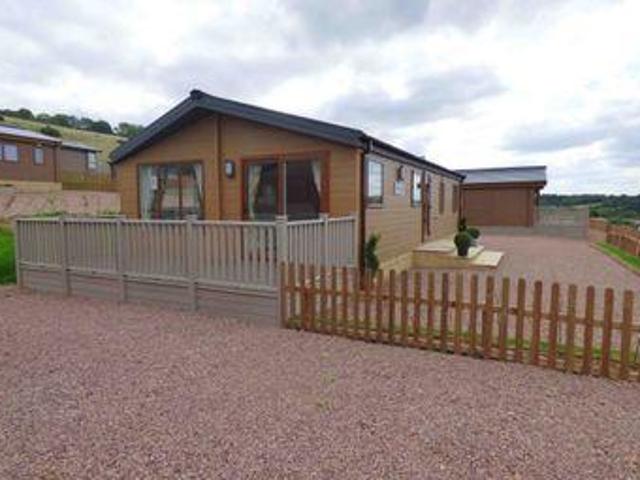 2 Bedrooms for sale in 145, 000 Pine, Little London, Longhope GL17
