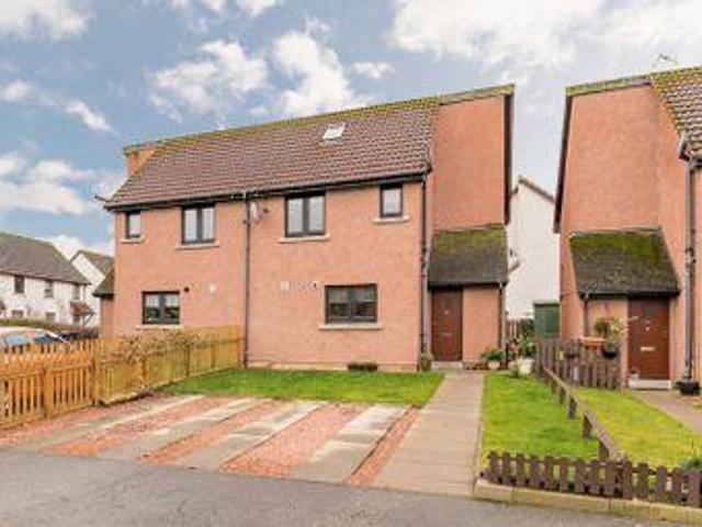2 Bedrooms for sale in 72 Kingsland Square, Peebles EH45