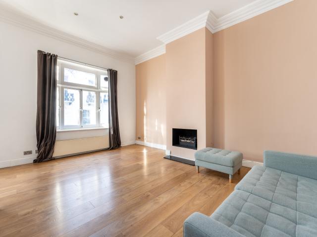 2 Bedrooms House for Rent in Ossington Street | Foxtons