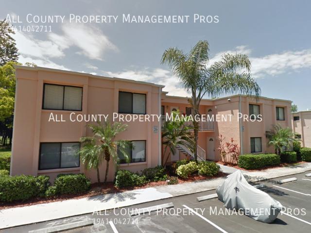 2 Bedrooms in Garden Walk! Spacious and PET FRIENDLY with LAUNDRY! Community pool and gym!