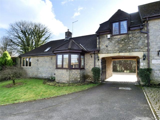 2 Bedrooms Link Detached House To Let