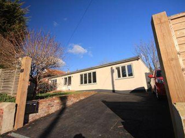 2 Bedrooms Semi detached bungalow for sale in Collinswood Drive, St Leonards On Sea TN38