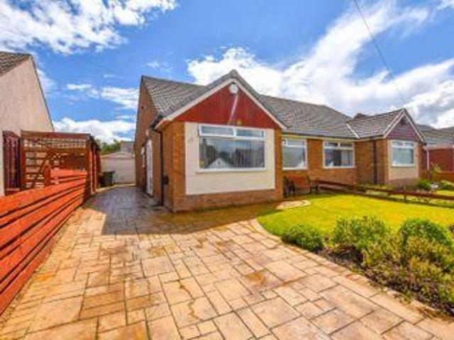 2 Bedrooms Semi detached bungalow for sale in Columbus Drive, Pensby, Wirral CH61