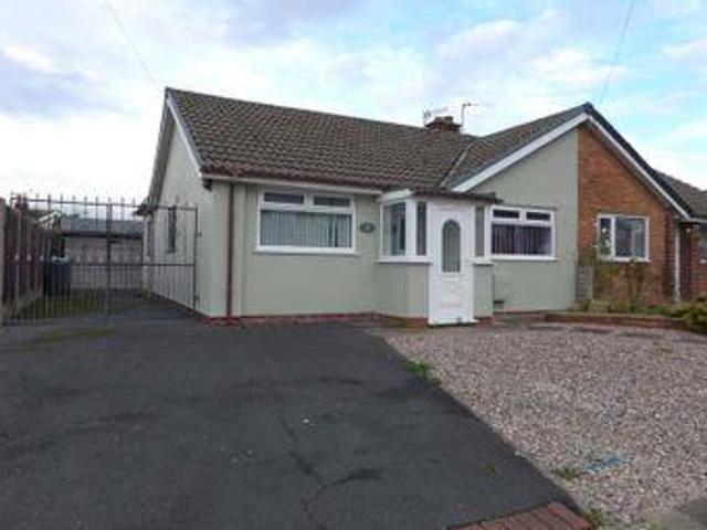 2 Bedrooms Semi detached bungalow for sale in Cheryl Drive, Thornton Cleveleys FY5