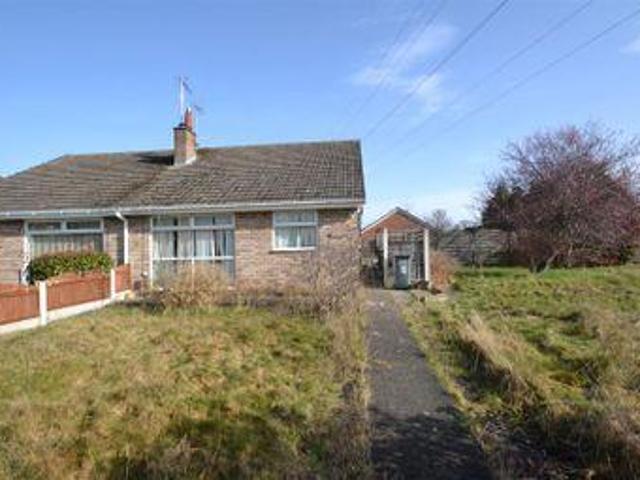 2 Bedrooms Semi detached bungalow for sale in Argyll Avenue, Wirral CH62