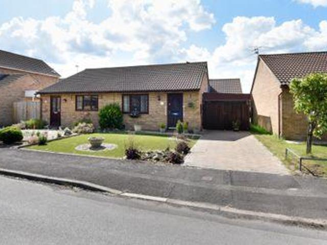 2 Bedrooms Semi detached bungalow for sale in Gloucester Walk, Westbury BA13