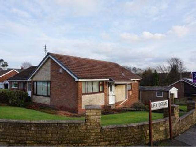 2 Bedrooms Semi detached bungalow for sale in Ley Drive, Heywood OL10