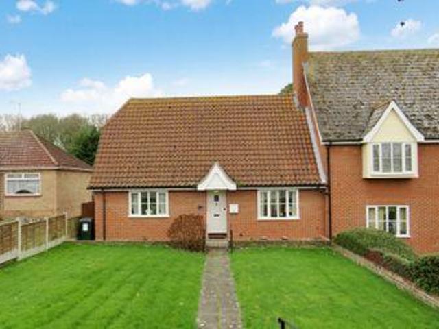 2 Bedrooms Semi detached bungalow for sale in Rectory Road, Rowhedge, Colchester CO5