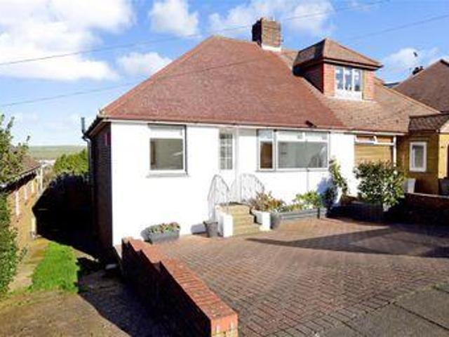 2 Bedrooms Semi detached bungalow for sale in Woodbourne Avenue, Patcham, Brighton, East Sussex BN1