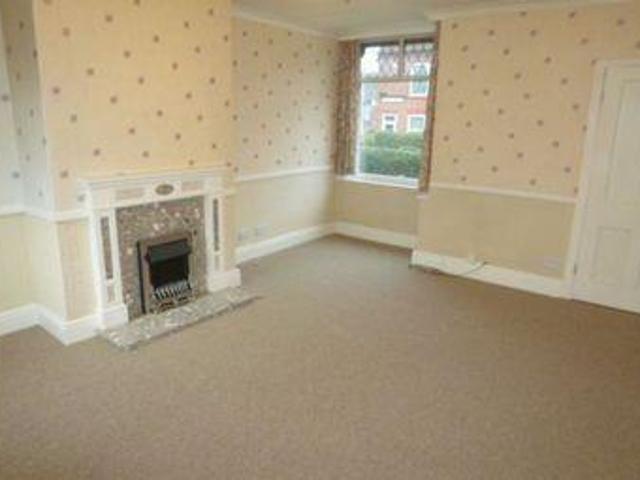 2 Bedrooms Semi detached house for rent in 2 Pretoria Cottages, Low Rd, Conisbrough DN12
