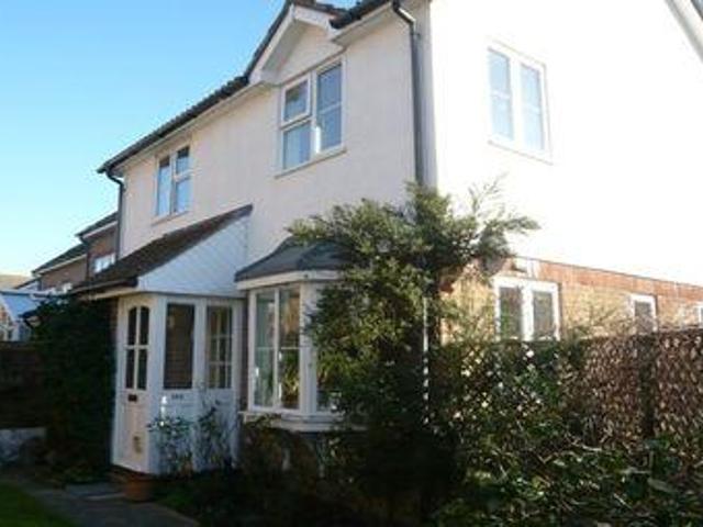 2 Bedrooms Semi detached house for rent in Court Road, Lewes BN7
