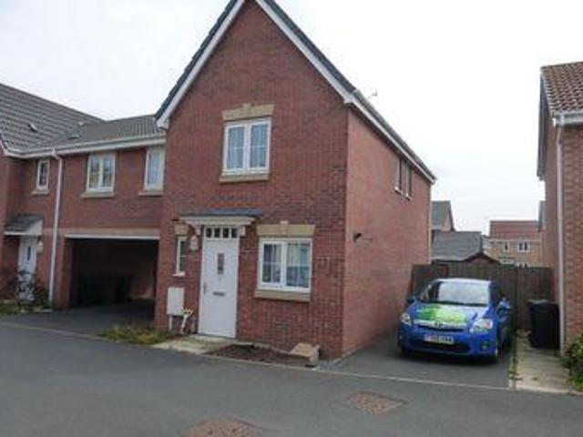 2 Bedrooms Semi detached house for rent in Caeser Road, North Hykeham, Lincoln LN6