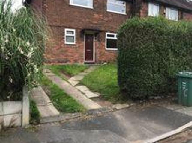 2 Bedrooms Semi detached house for rent in Carr Ave, Prestwich M25