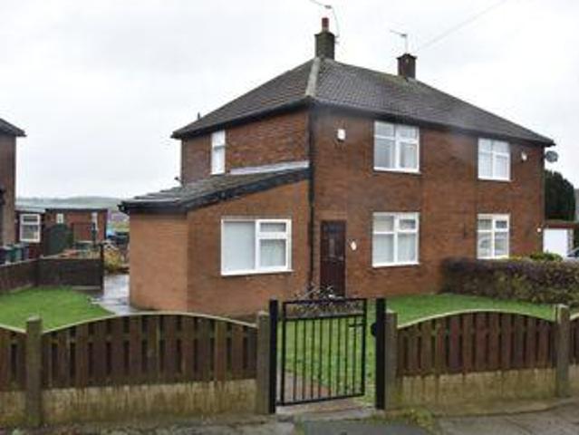 2 Bedrooms Semi detached house for rent in Carrfield Road, Barwick In Elmet, Leeds LS15