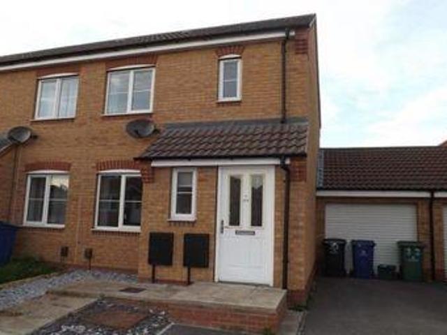 2 Bedrooms Semi detached house for rent in Aidans Close, Doncaster DN2