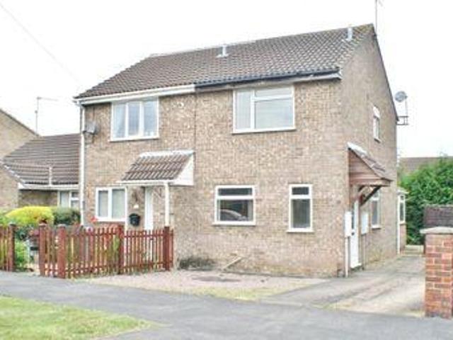 2 Bedrooms Semi detached house for rent in Alma Park Road, Grantham NG31