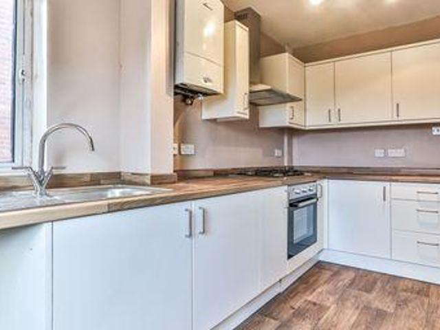 2 Bedrooms Semi detached house for rent in Atherton Road, Sheffield S2