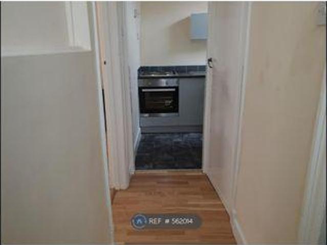 2 Bedrooms Semi detached house for rent in Balfour Street, Stoke On Trent ST1