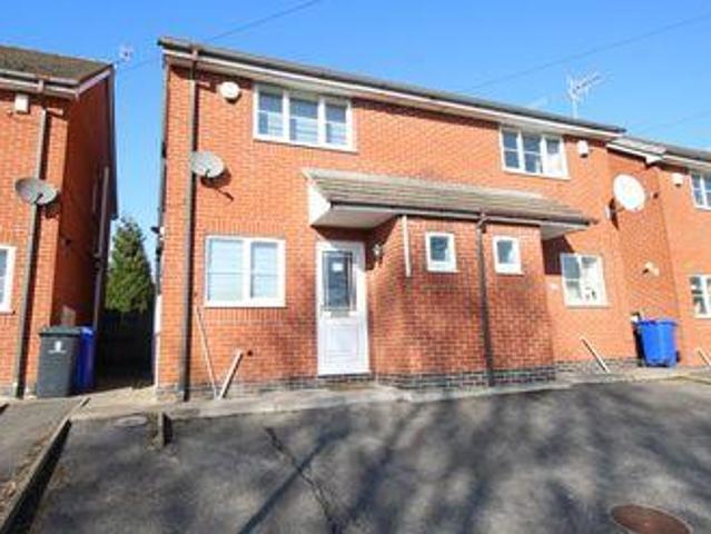 2 Bedrooms Semi detached house for rent in Bishop Road, Chell Heath, Stoke On Trent ST6