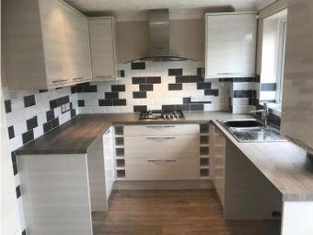 2 Bedrooms Semi detached house for rent in Bramble Close, Lincoln LN2