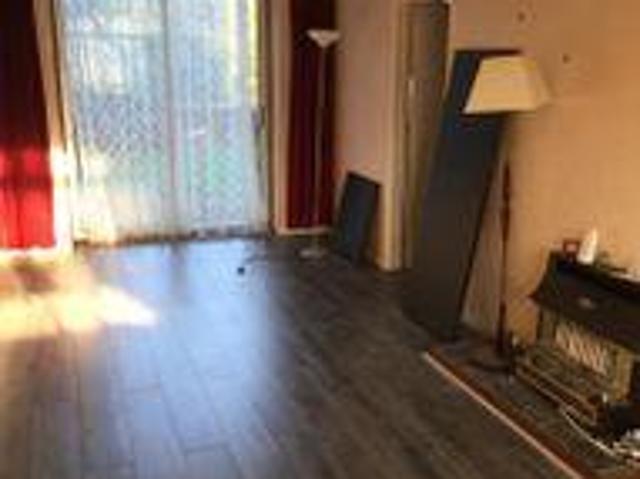 2 Bedrooms Semi detached house for rent in Brook Meadow Rd, Birmingham B34
