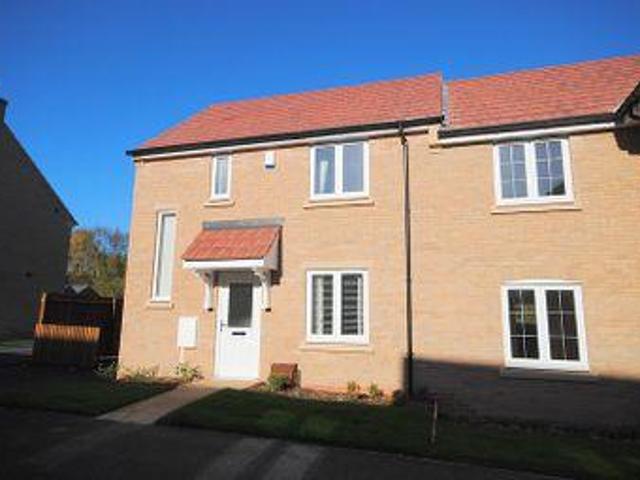 2 Bedrooms Semi detached house for rent in Glen Road, Loughborough LE11