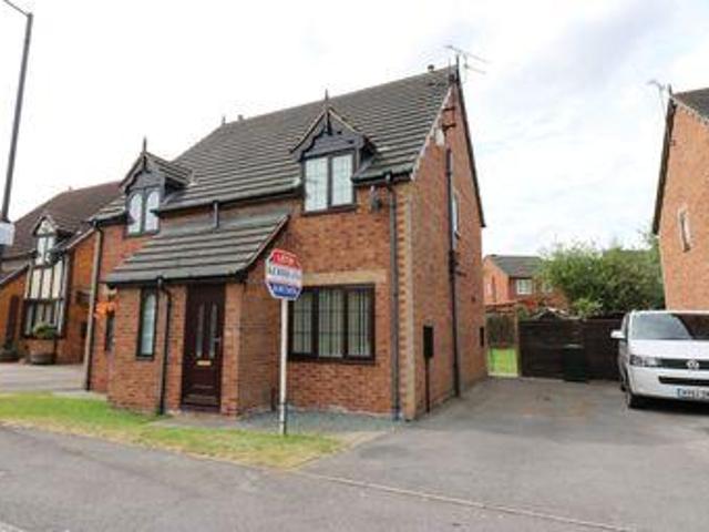 2 Bedrooms Semi detached house for rent in Grace Road, Edlington, Doncaster DN12