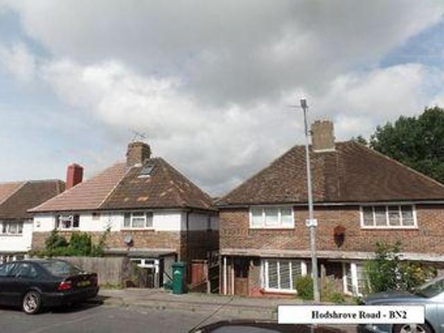 2 Bedrooms Semi detached house for rent in Hodshrove Road, Brighton BN2