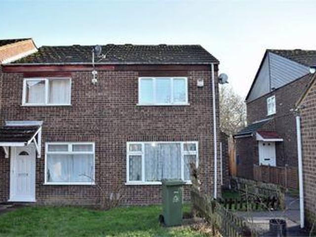 2 Bedrooms Semi detached house for rent in Hawkmoor Close, Eaglestone, Milton Keynes, Buckinghamshire MK6