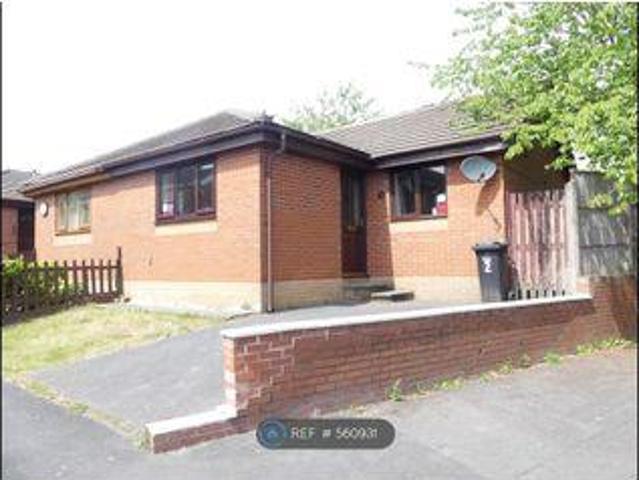 2 Bedrooms Semi detached house for rent in Maria Street, Bolton BL1
