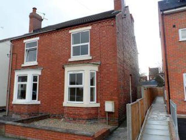2 Bedrooms Semi detached house for rent in Meadow Road, Ripley DE5