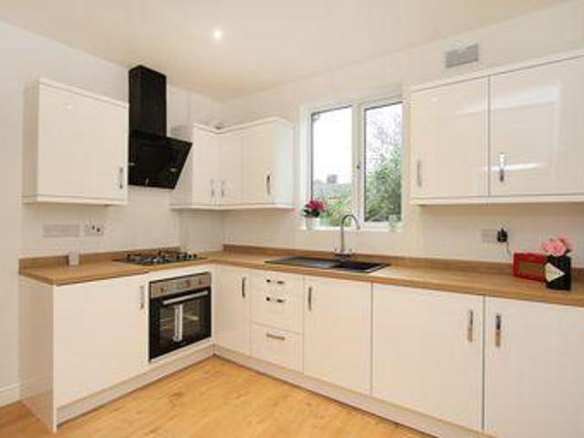 2 Bedrooms Semi detached house for rent in Mitchell Road, Sheffield S8