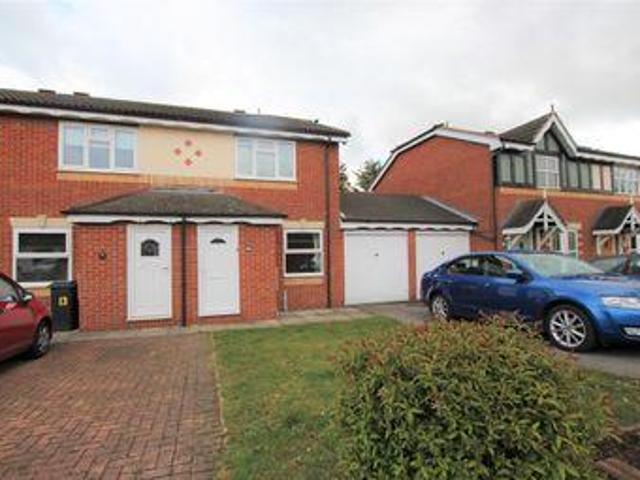 2 Bedrooms Semi detached house for rent in Millfield Gardens, Nether Poppleton, York YO26