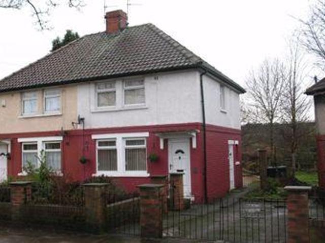 2 Bedrooms Semi detached house for rent in Sowden Road, Daisy Hill, Bradford, West Yorkshire BD9