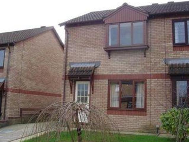 2 Bedrooms Semi detached house for rent in Sgubor Goch, Llanharry CF72