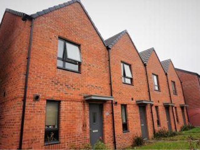 2 Bedrooms Semi detached house for rent in Sir Harry Secombe Court, Swansea SA1