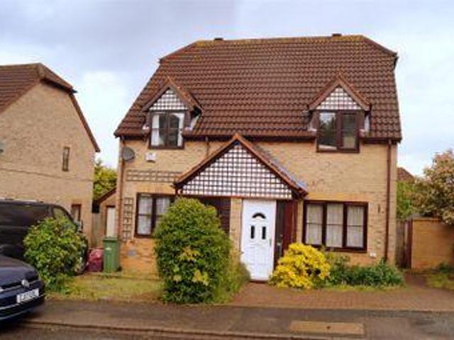 2 Bedrooms Semi detached house for rent in Specklands, Loughton, Milton Keynes MK5