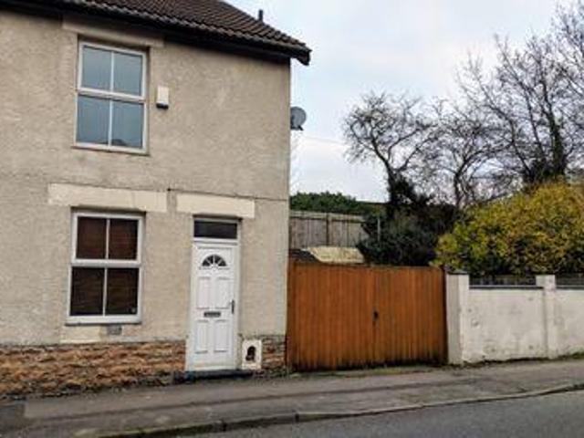 2 Bedrooms Semi detached house for rent in Spring Street, Nottingham NG15