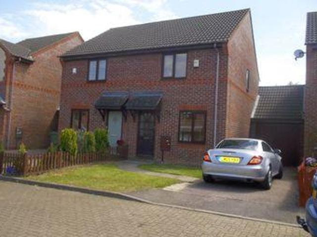 2 Bedrooms Semi detached house for rent in Sweetlands Corner, Kents Hill, Milton Keynes MK7