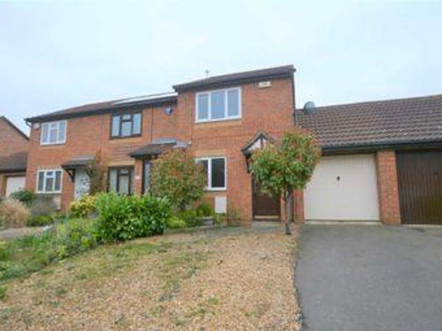 2 Bedrooms Semi detached house for rent in Tallis Lane, Browns Wood, Milton Keynes MK7