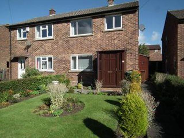 2 Bedrooms Semi detached house for rent in Tennyson Street, Guiseley, Leeds LS20